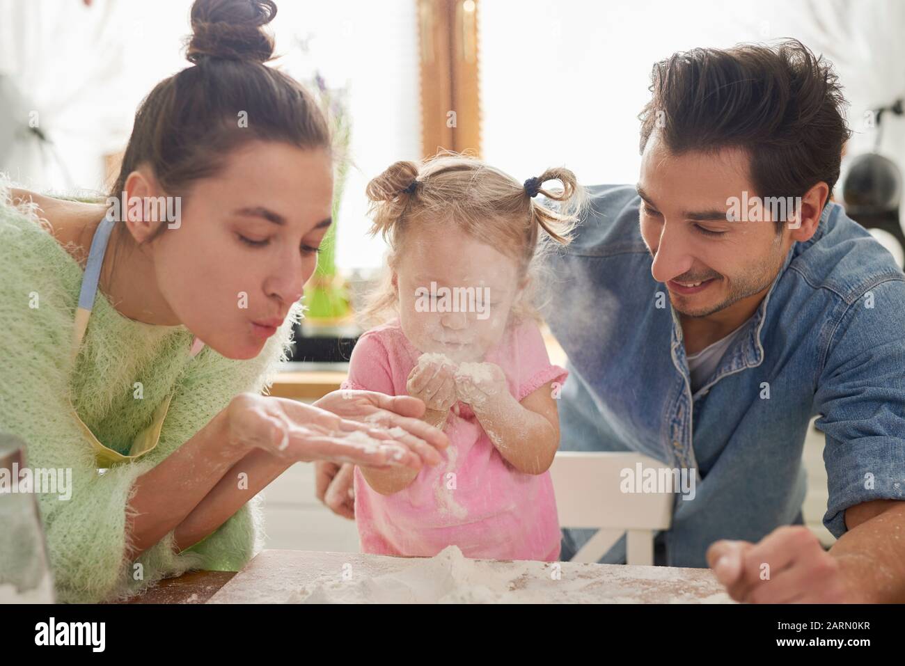 Family flour hi-res stock photography and images - Alamy