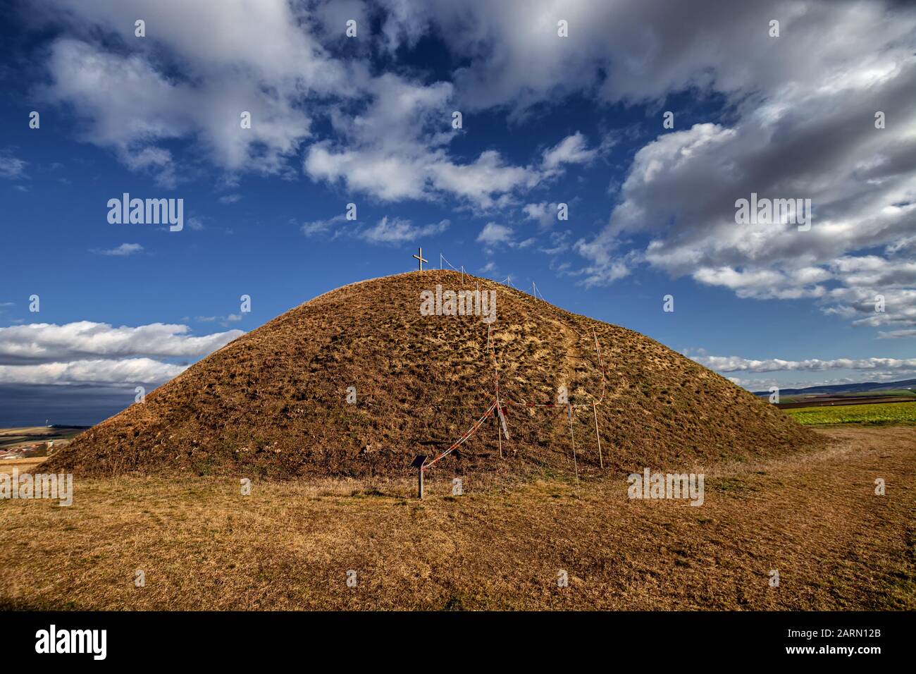 Burial mound excavation hi-res stock photography and images - Alamy