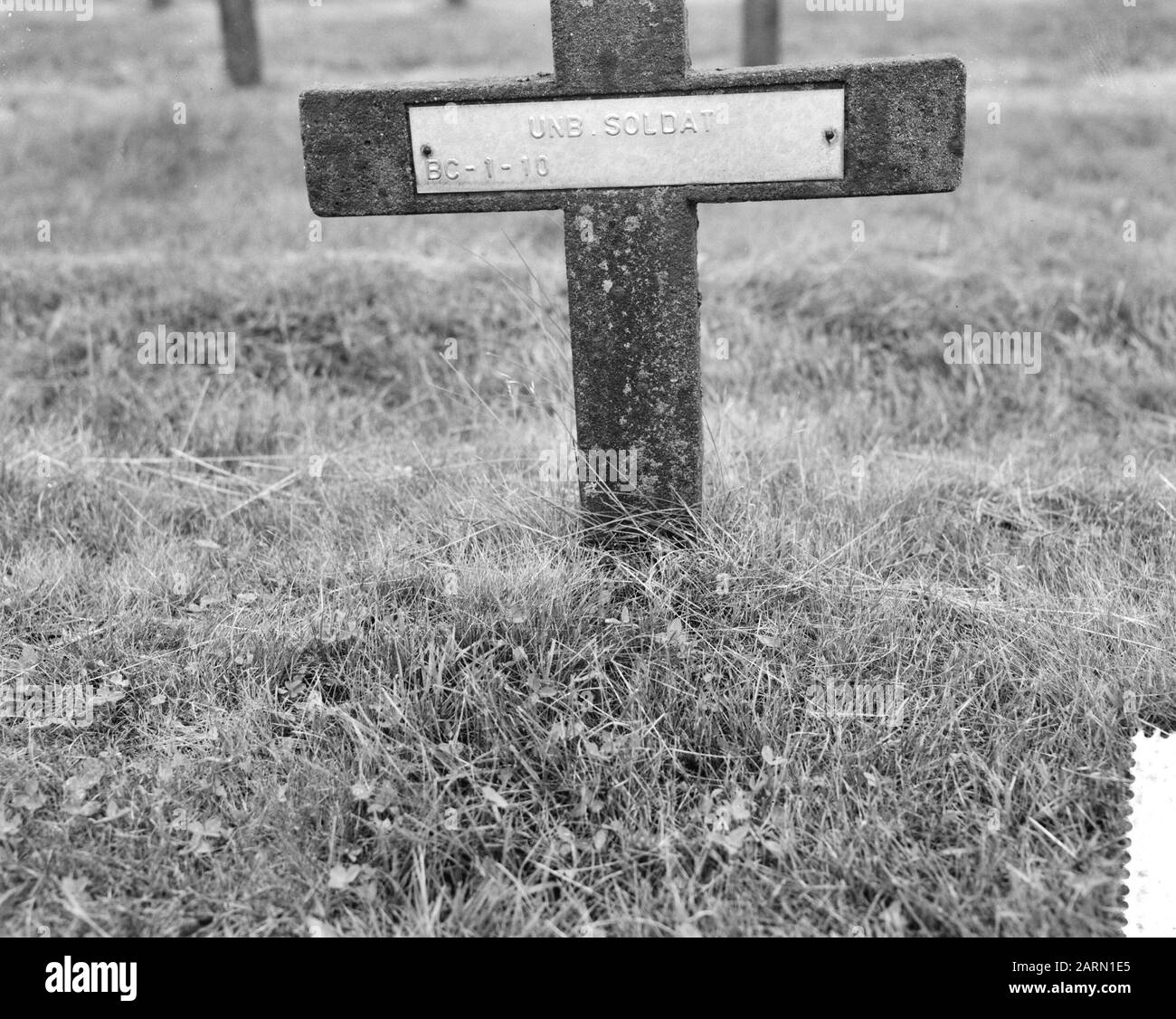 German war cemetery wwii ww2 Black and White Stock Photos & Images - Alamy