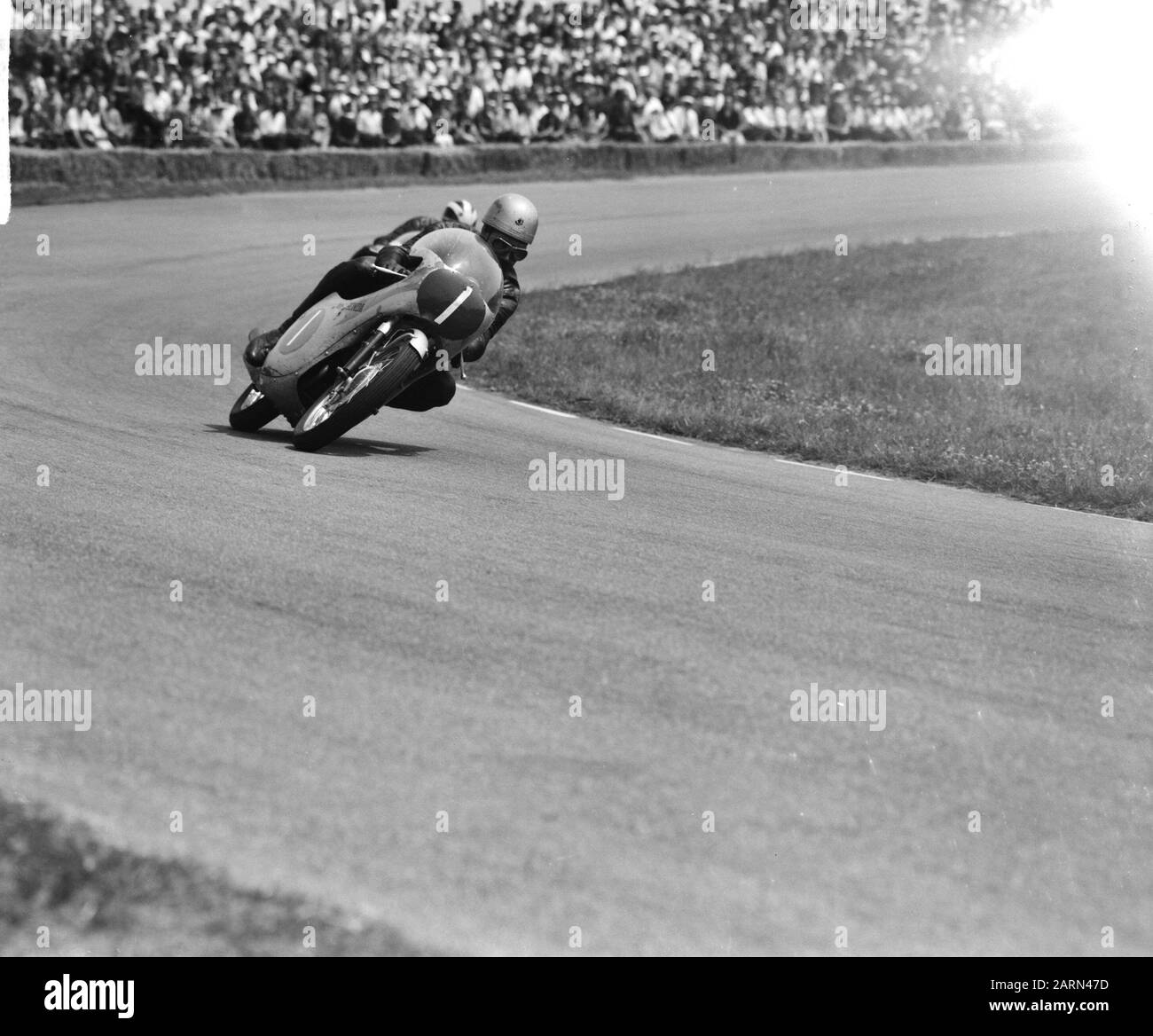 TT Assen 1964 Jim Redman on Honda Annotation: Winner 125cc, 250cc and ...