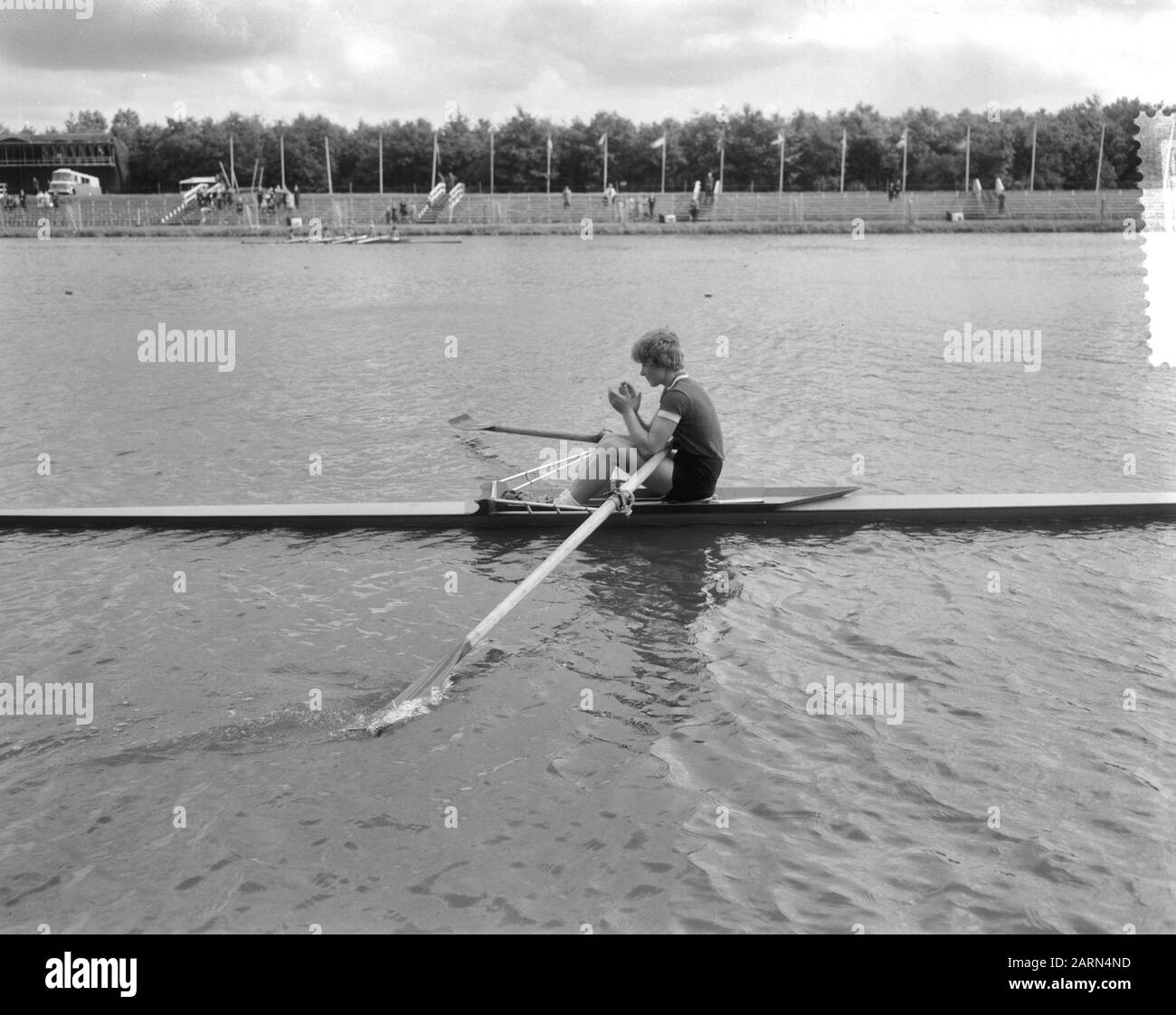 Four ladies rowing Black and White Stock Photos & Images - Alamy