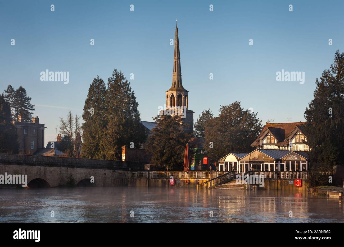 Wallingford bridge river thames hi-res stock photography and images - Alamy