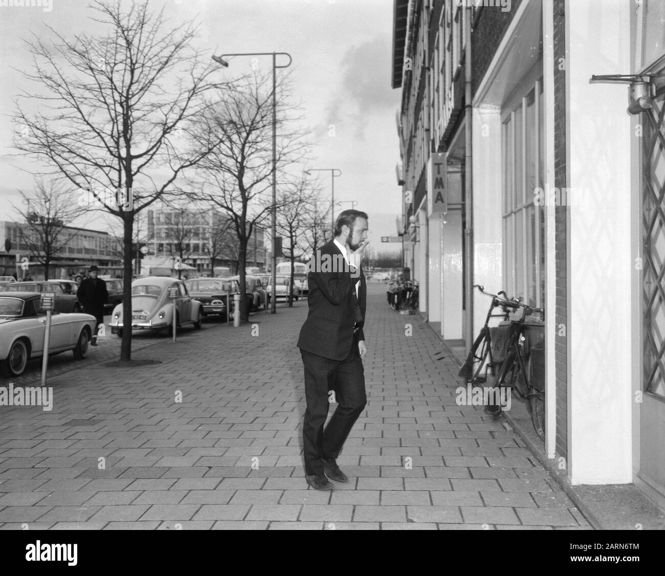 Weapons smuggling, John Consolini Date: February 16, 1965 Keywords ...