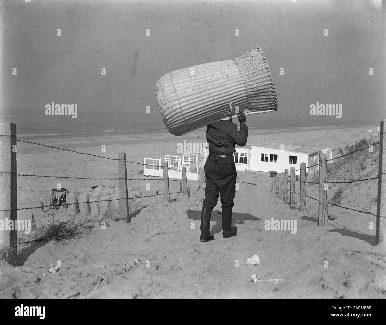 Revival life Black and White Stock Photos & Images - Alamy