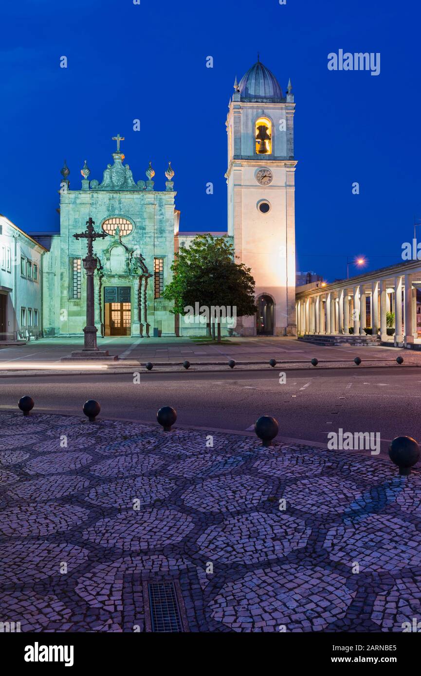 Construction cathedral hi-res stock photography and images - Alamy