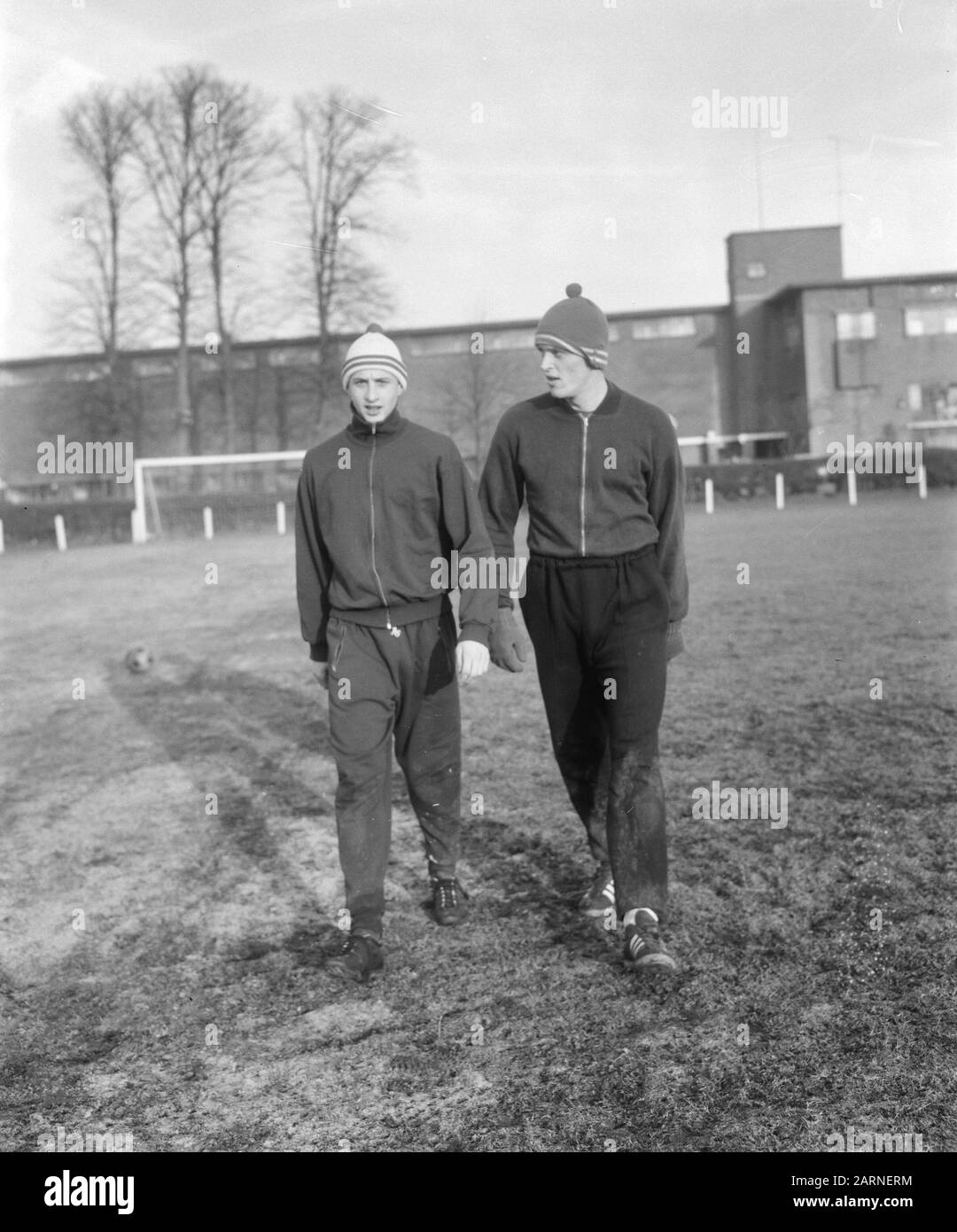 Training Ajax, for match against Feyenoord, left Johan Cruijff and Piet ...