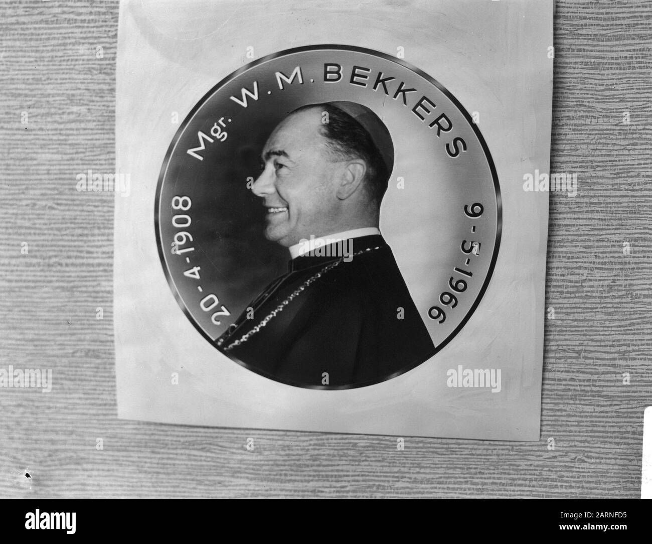 Coin based Black and White Stock Photos & Images - Alamy