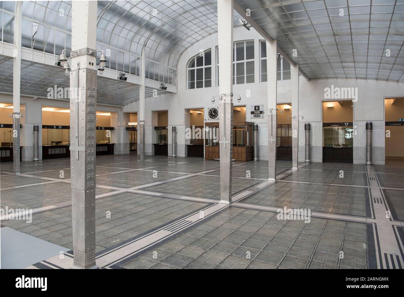 Vienna secession interior hi-res stock photography and images - Alamy