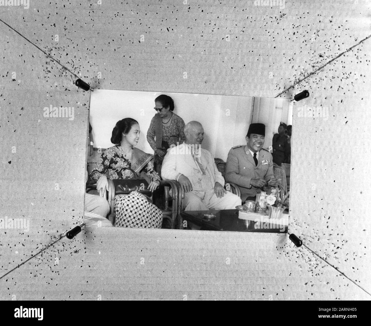 Soekarno (right) receives Khrushchev in Palace Bogor, left Mrs. Hartini ...