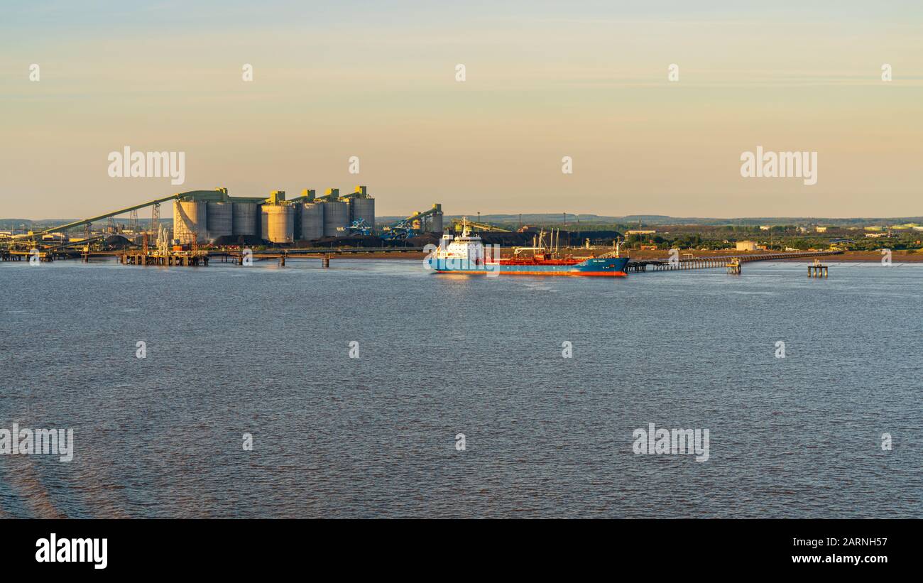 Immingham port uk hi-res stock photography and images - Alamy