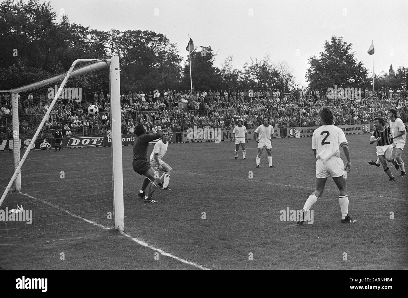 18 august 1974 hi-res stock photography and images - Alamy