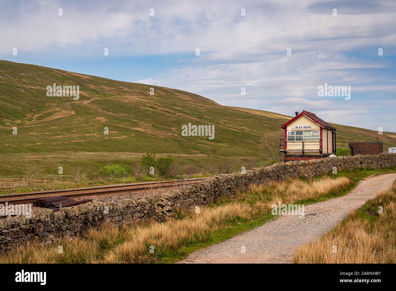 Ingleton railway station hi-res stock photography and images - Alamy