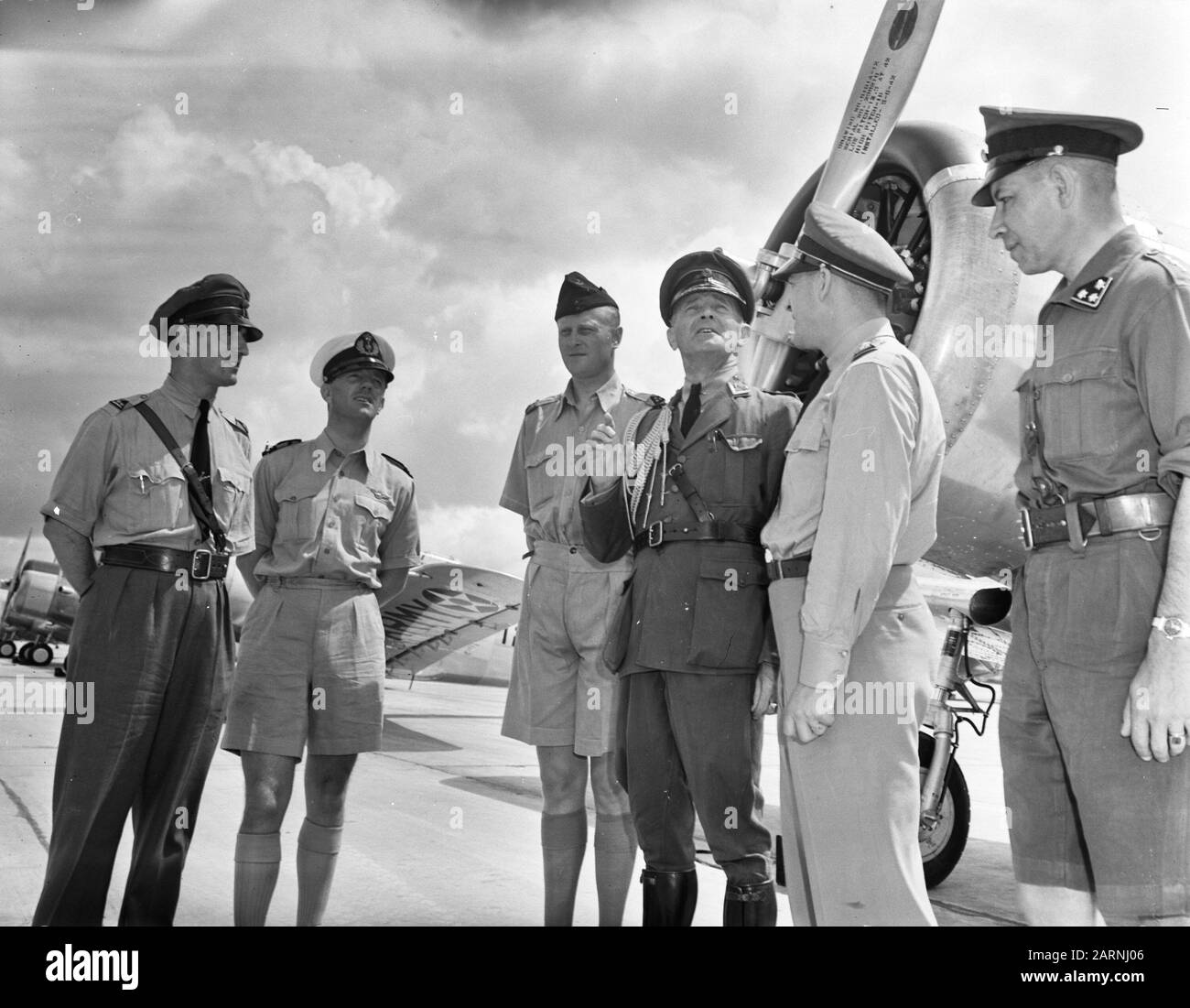 Royal netherlands east indies army hi-res stock photography and images ...