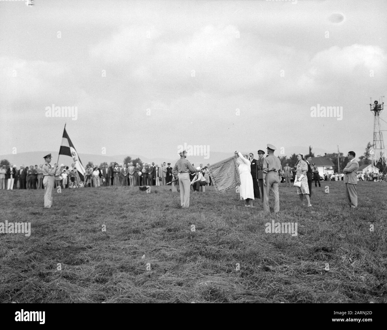 Award of the banner of the Military Aviation of the KNIL and the flag ...