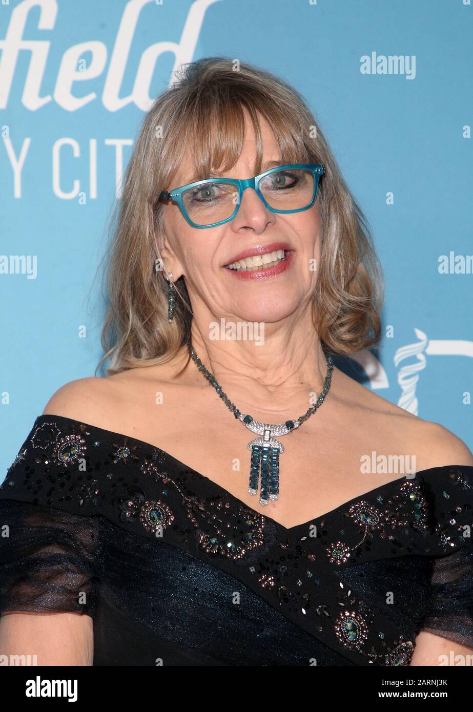 Beverly Hills, Ca. 28th Jan, 2020. Mary Ellen Fields, at the 22nd ...