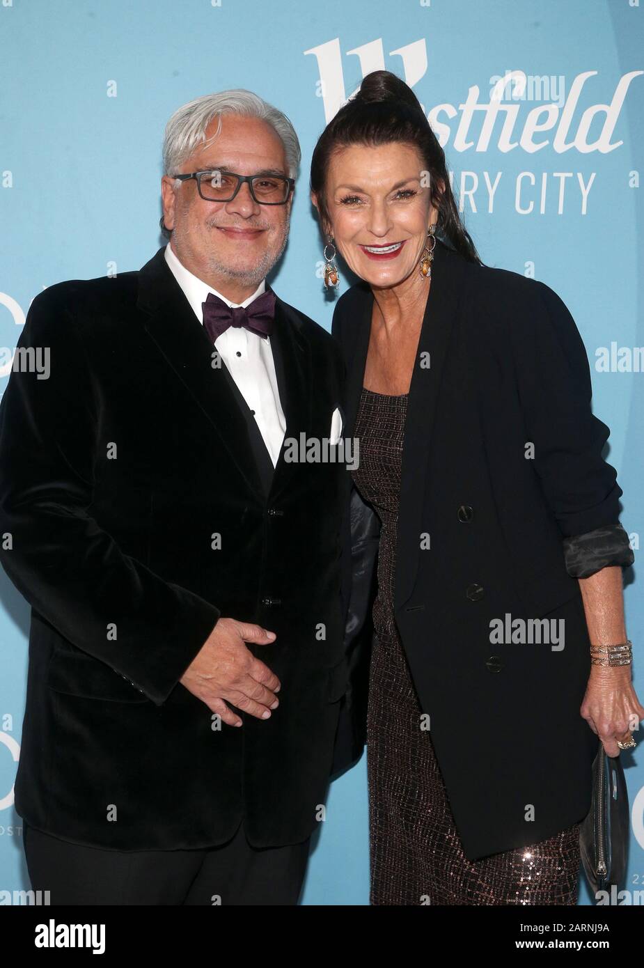 Beverly Hills, Ca. 28th Jan, 2020. Eduardo Castro and Bonnie Nipar, at ...