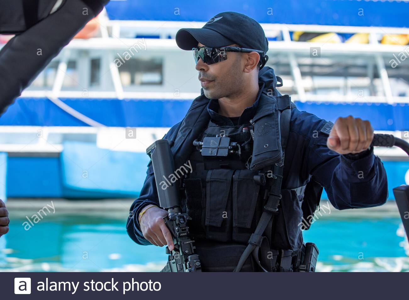 Cbp Office Of Field Operations Stock Photos & Cbp Office Of Field ...