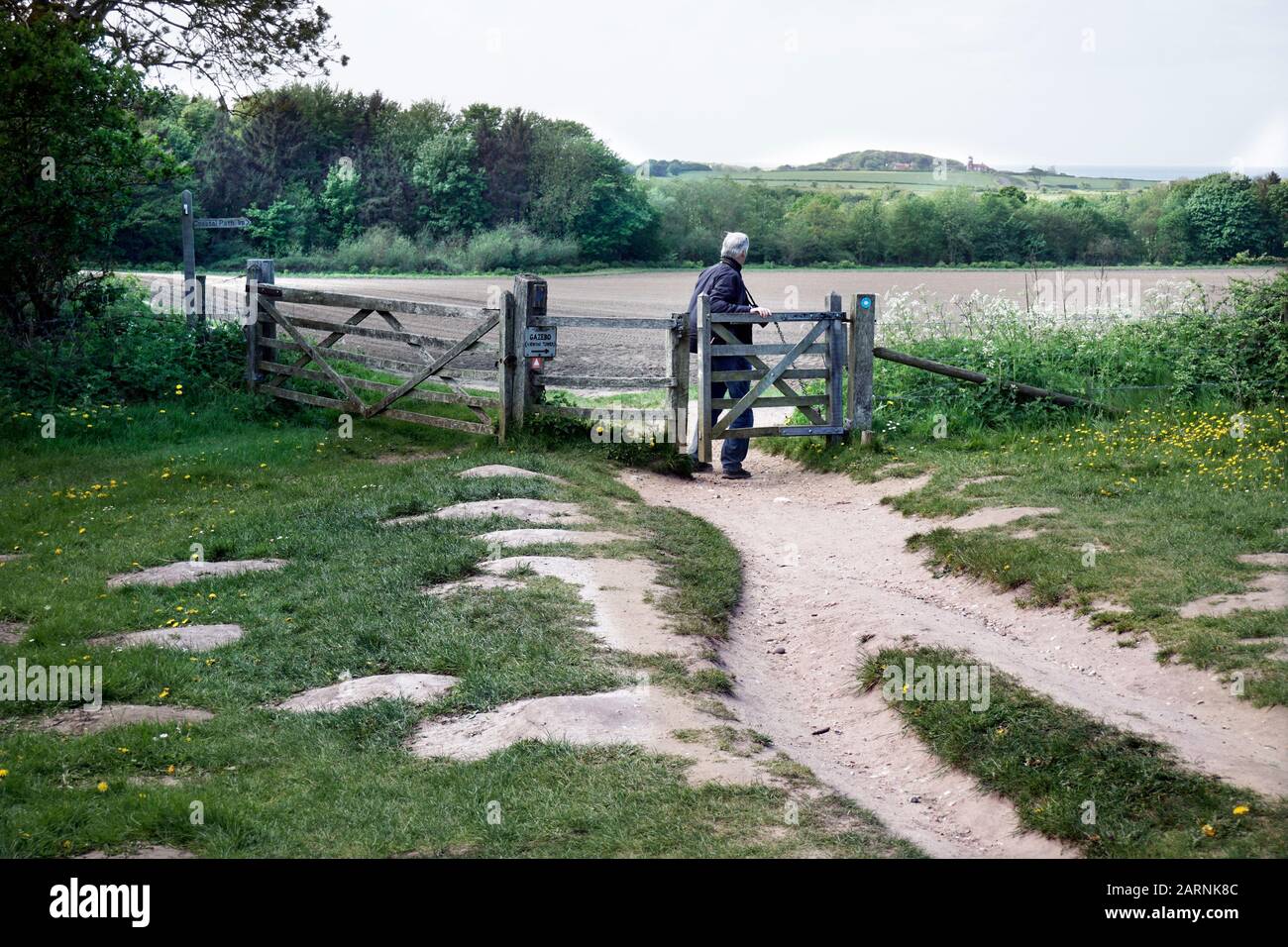 Norfolk coastal pathway hi-res stock photography and images - Alamy