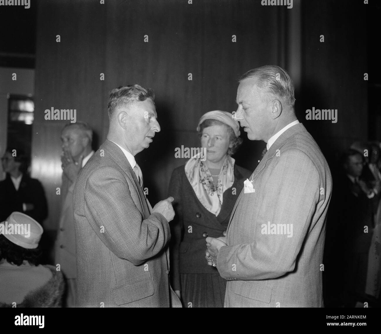 First flight of KLM to Texas Date: September 3, 1957 Location: America ...