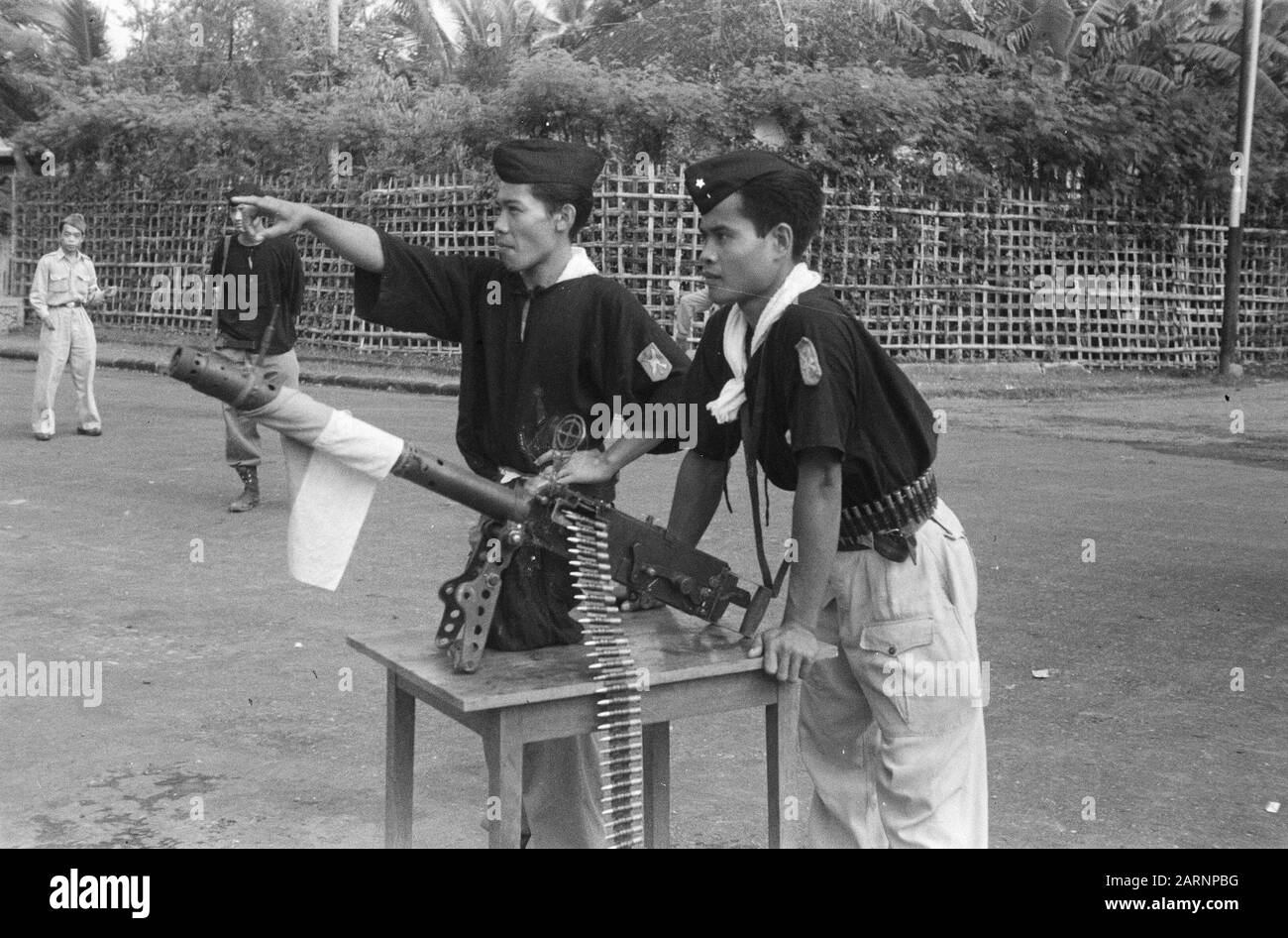 Tentara republik indonesia hi-res stock photography and images - Alamy