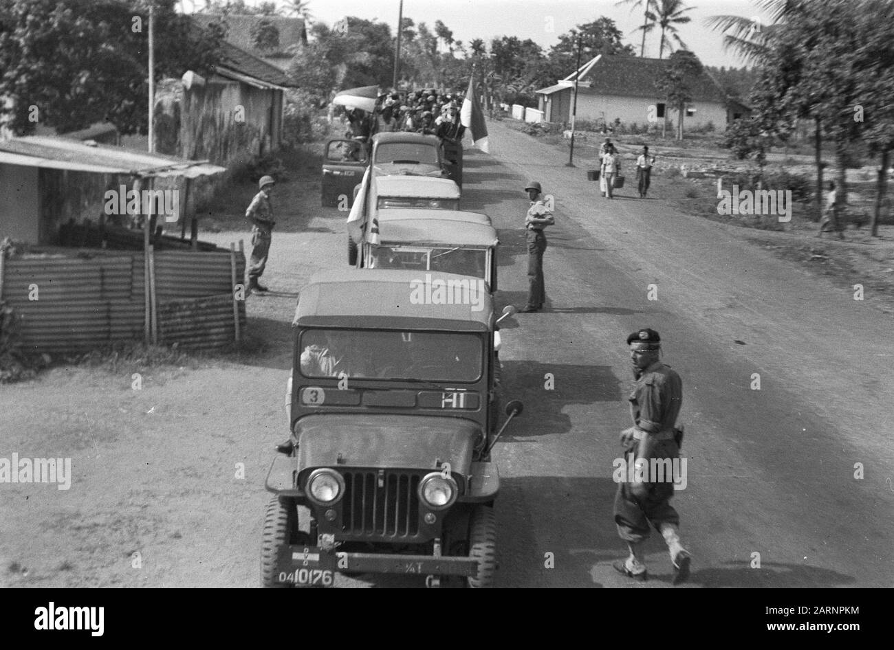 Transfer services Black and White Stock Photos & Images - Alamy