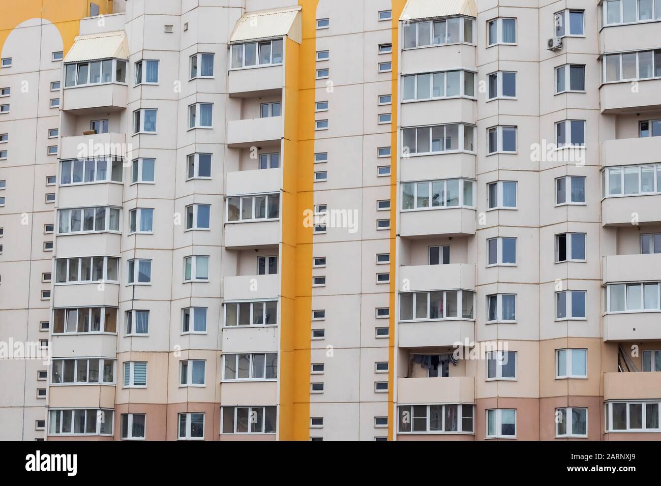 Tall apartment building close-up, background or texture Stock Photo - Alamy