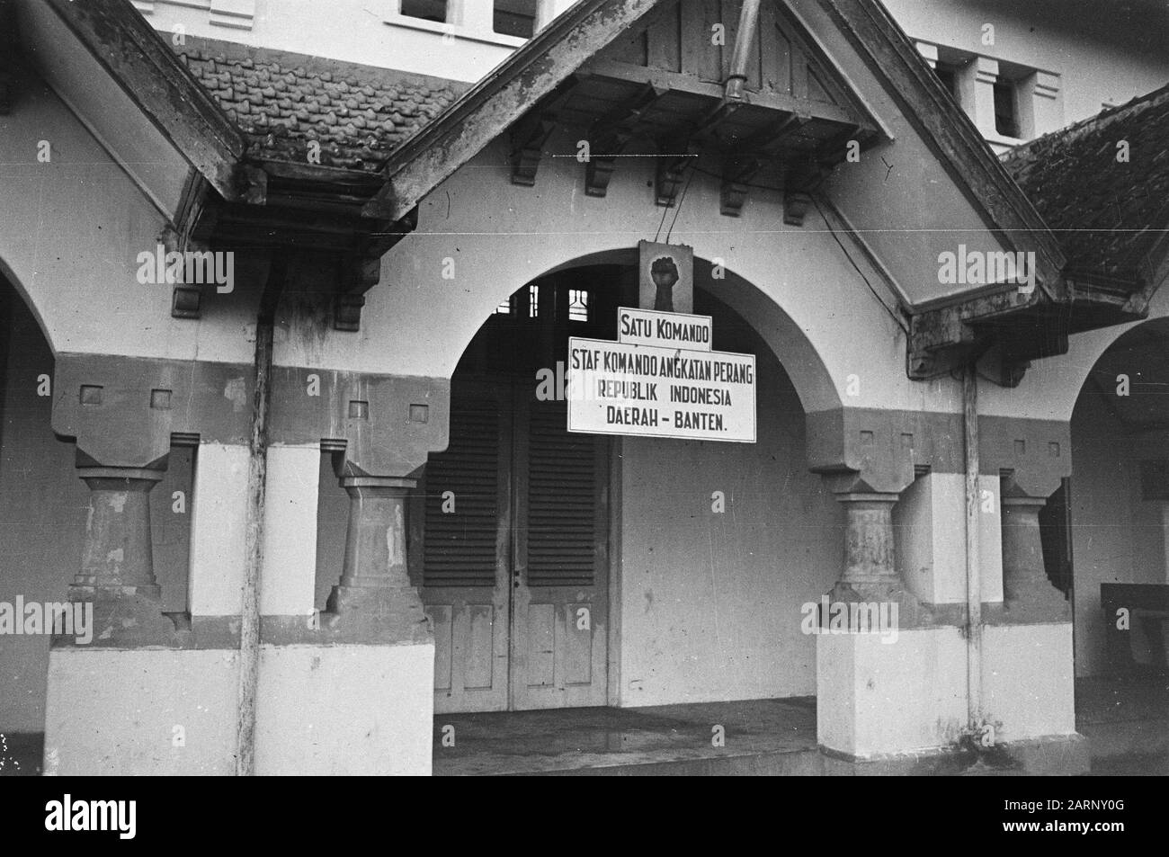Bantam During the advance in Bantam: the building, in which the command ...