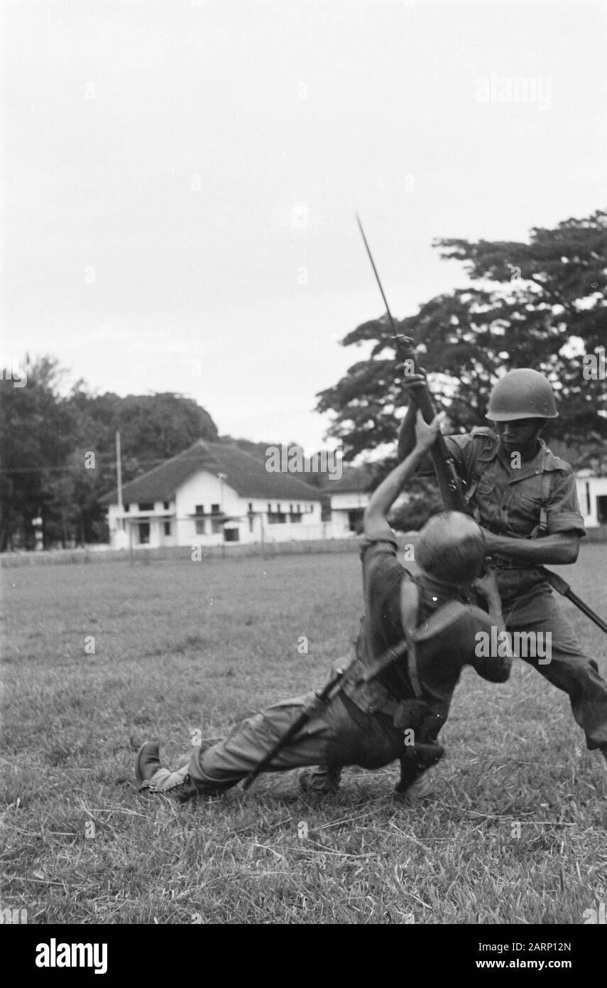 Visit of Lieutenant General Spoor to Makassar; Memorial 1 Anniversary ...