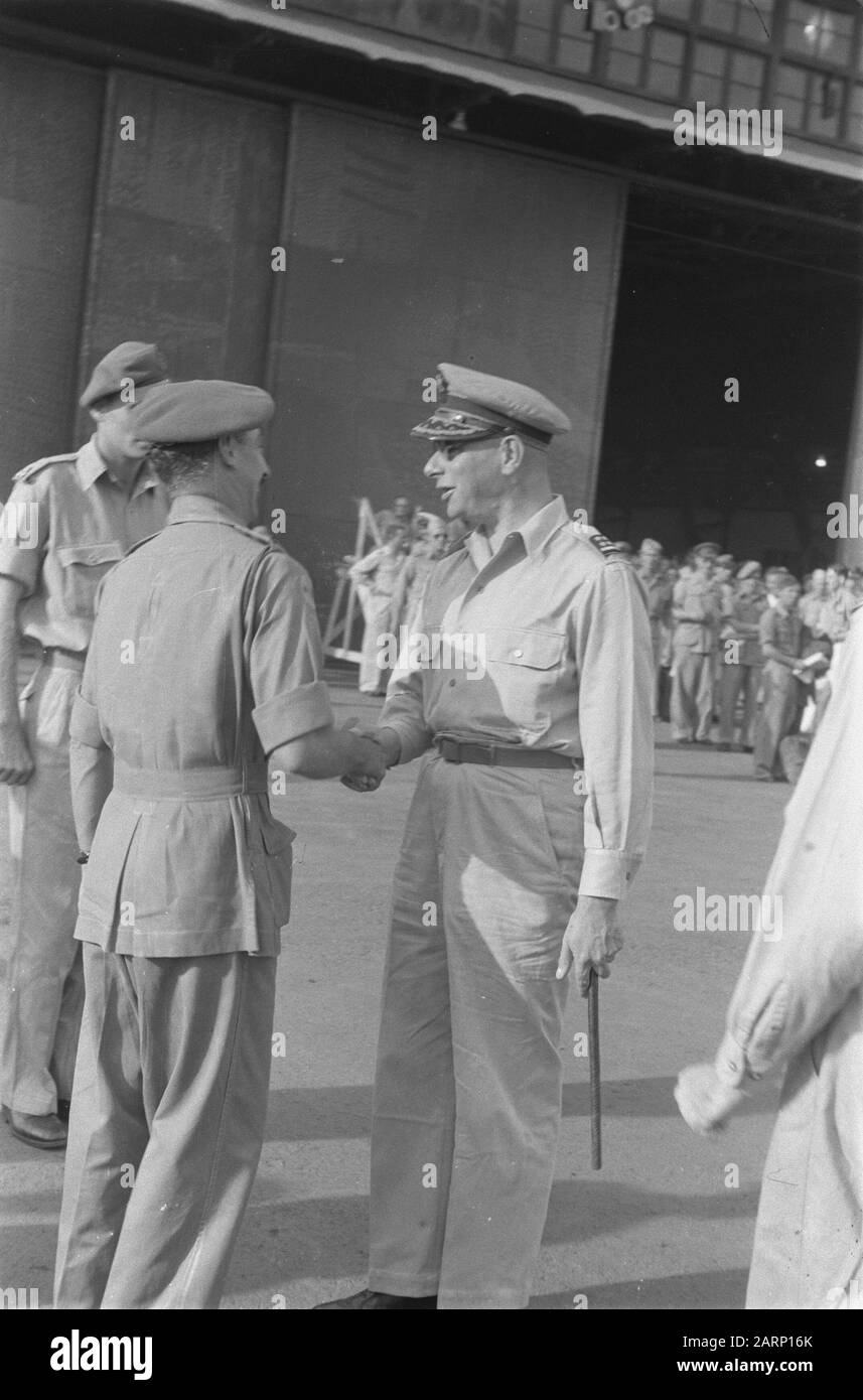 Departure of Maj-Gen MacDonald (Commander 23 Indian Infantry Division ...