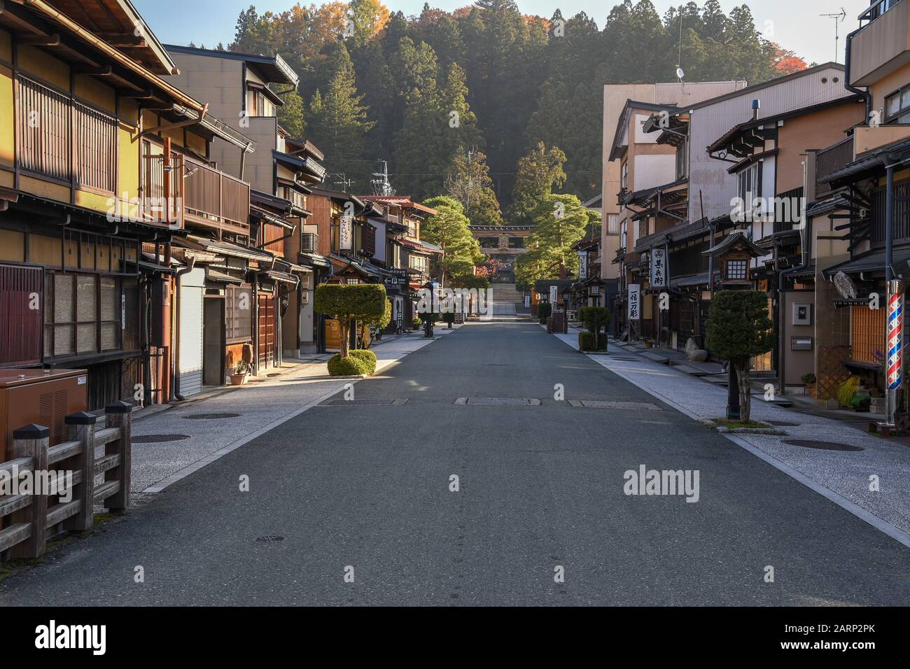 Traditional architecture of the Sanmachi-Suji district, Takayama, Japan ...