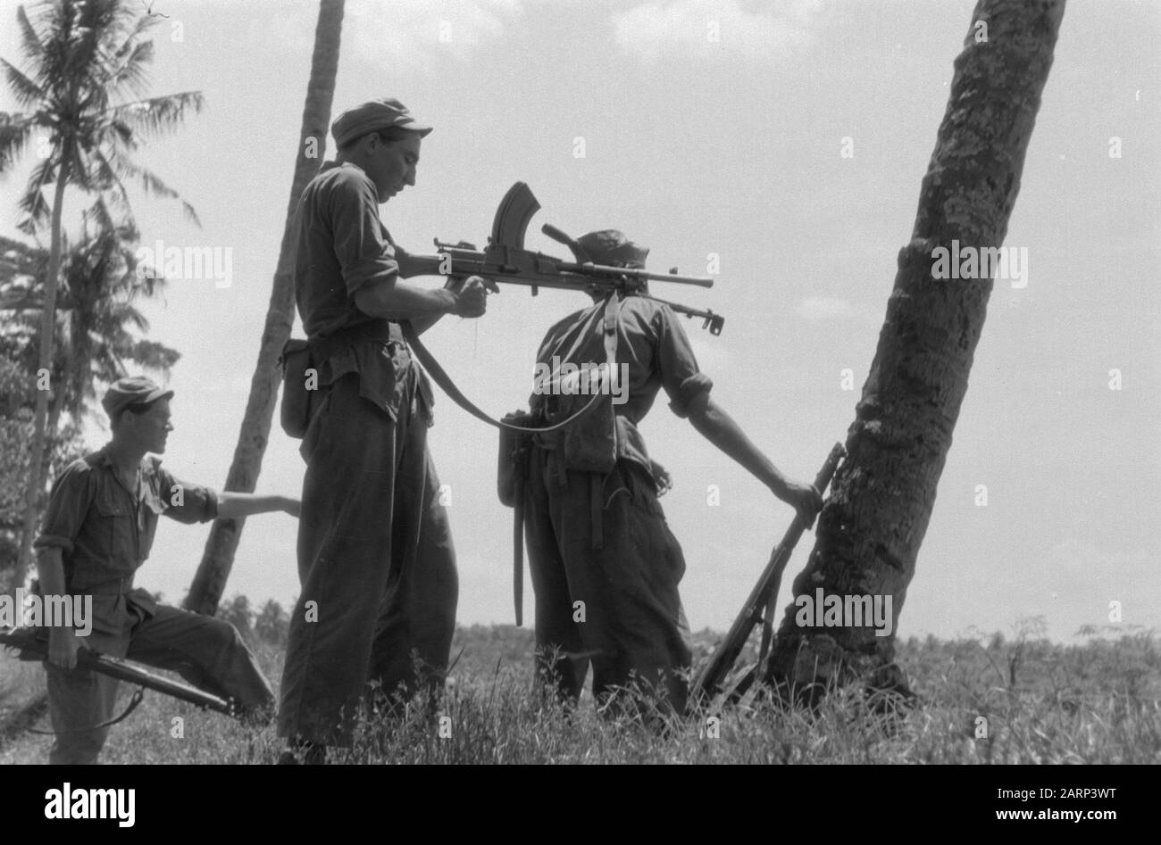 Uses weapon hi-res stock photography and images - Alamy