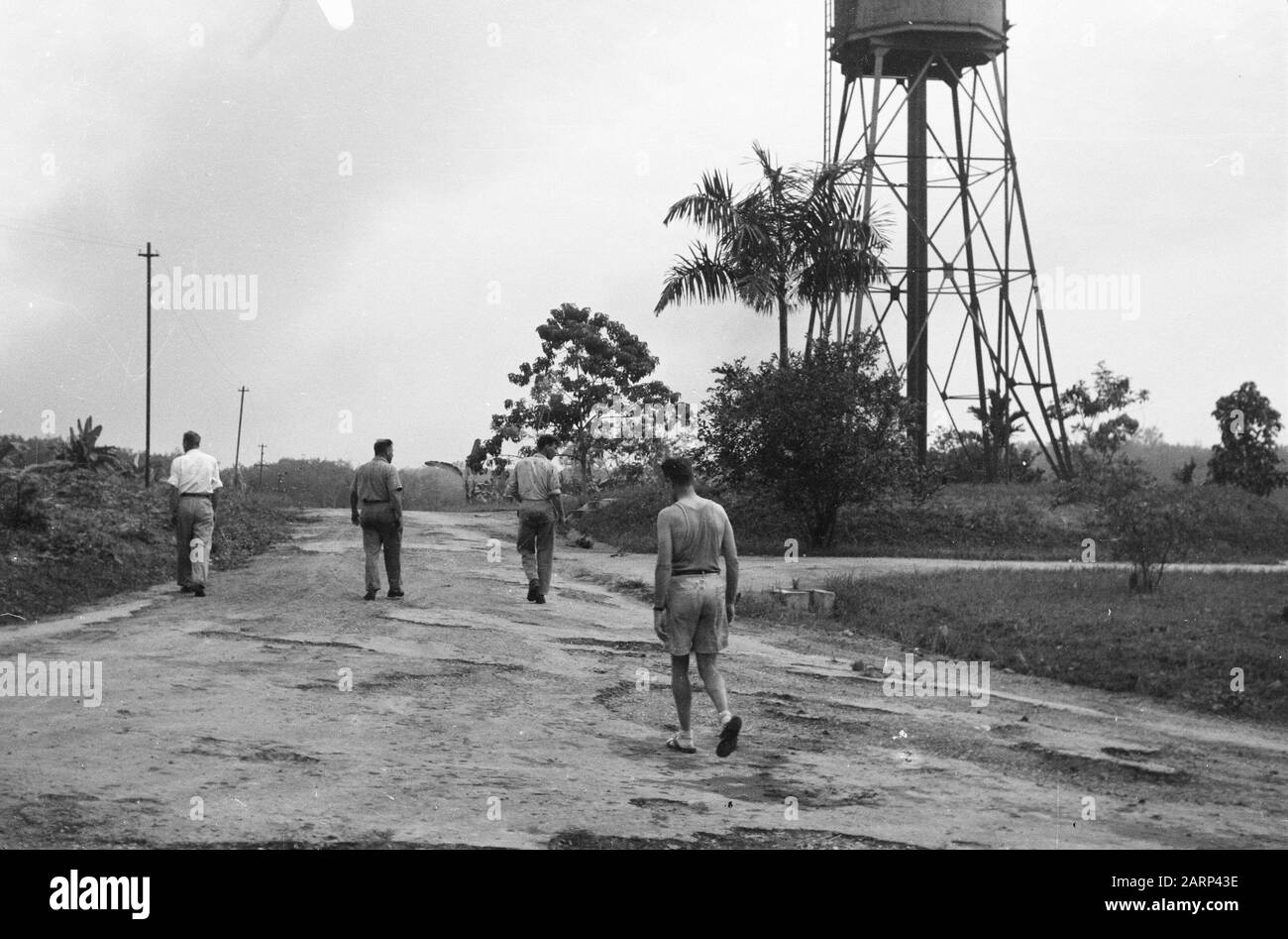 Installation on water Black and White Stock Photos & Images - Alamy