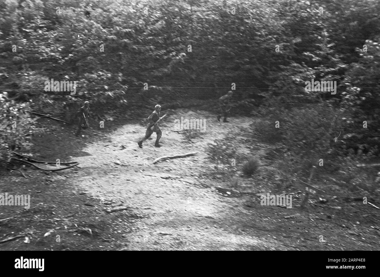 Dutch new guinea soldiers hi-res stock photography and images - Alamy