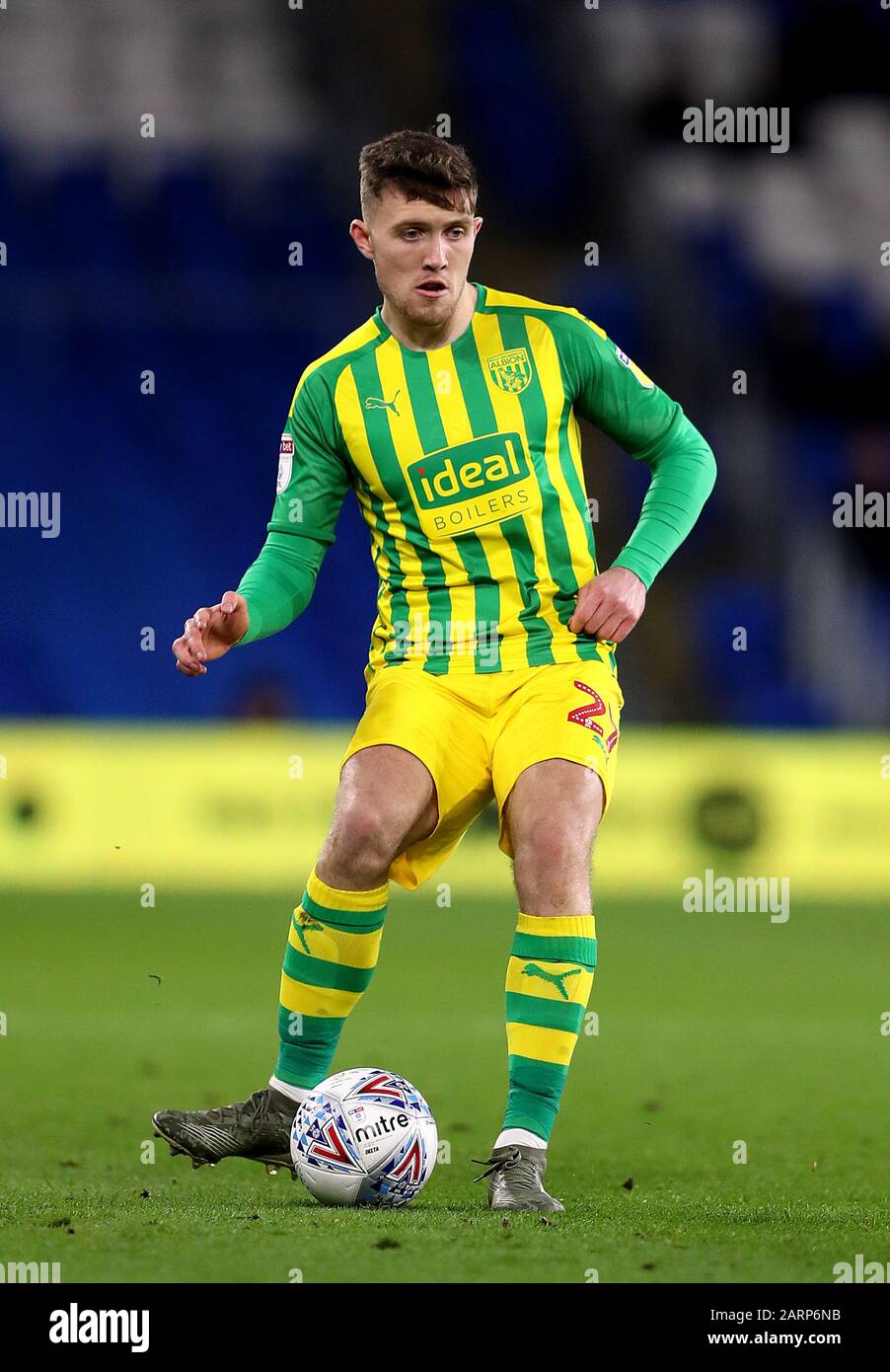 Dara oshea of west bromwich albion hi-res stock photography and images ...