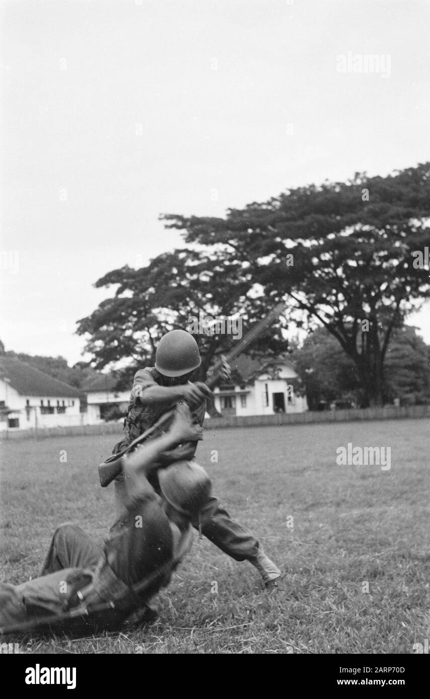 Visit of Lieutenant General Spoor to Makassar; Memorial 1 Anniversary ...