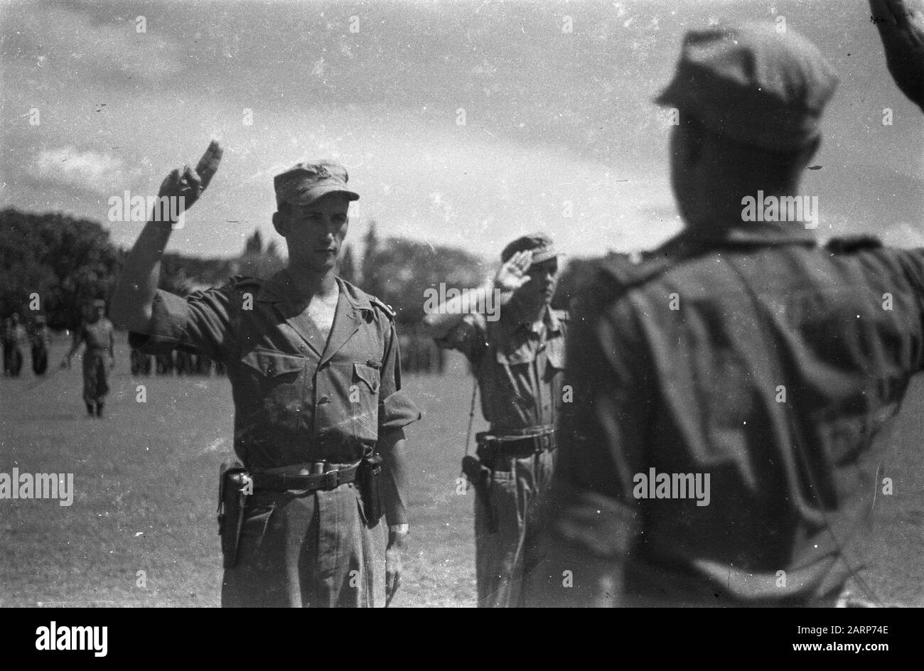 Knil officer hi-res stock photography and images - Alamy