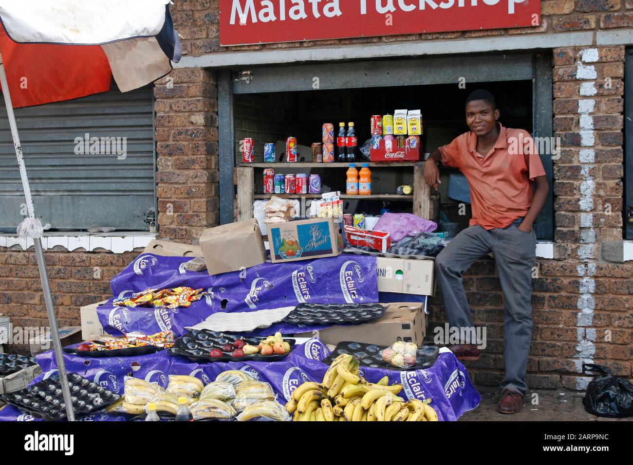 Informal sellers south africa hi-res stock photography and images - Alamy