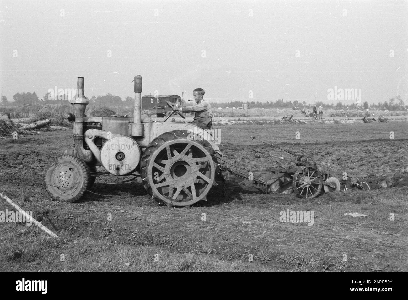 swap plots, tractors, ploughs, railway donk Date: October 1951 Keywords ...