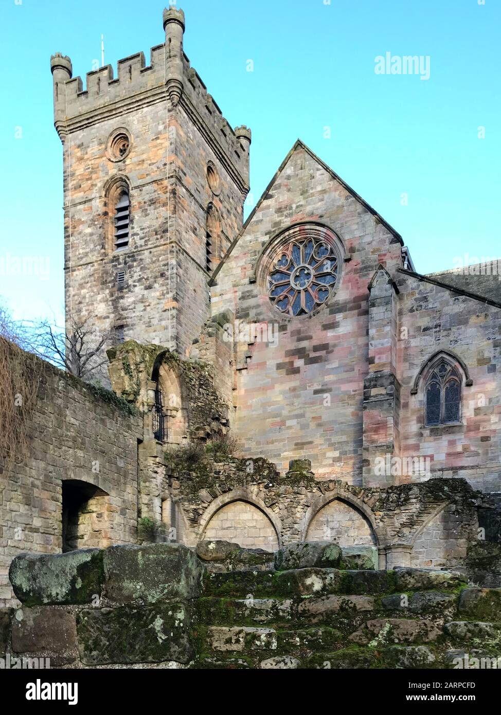 Culross abbey hi-res stock photography and images - Alamy