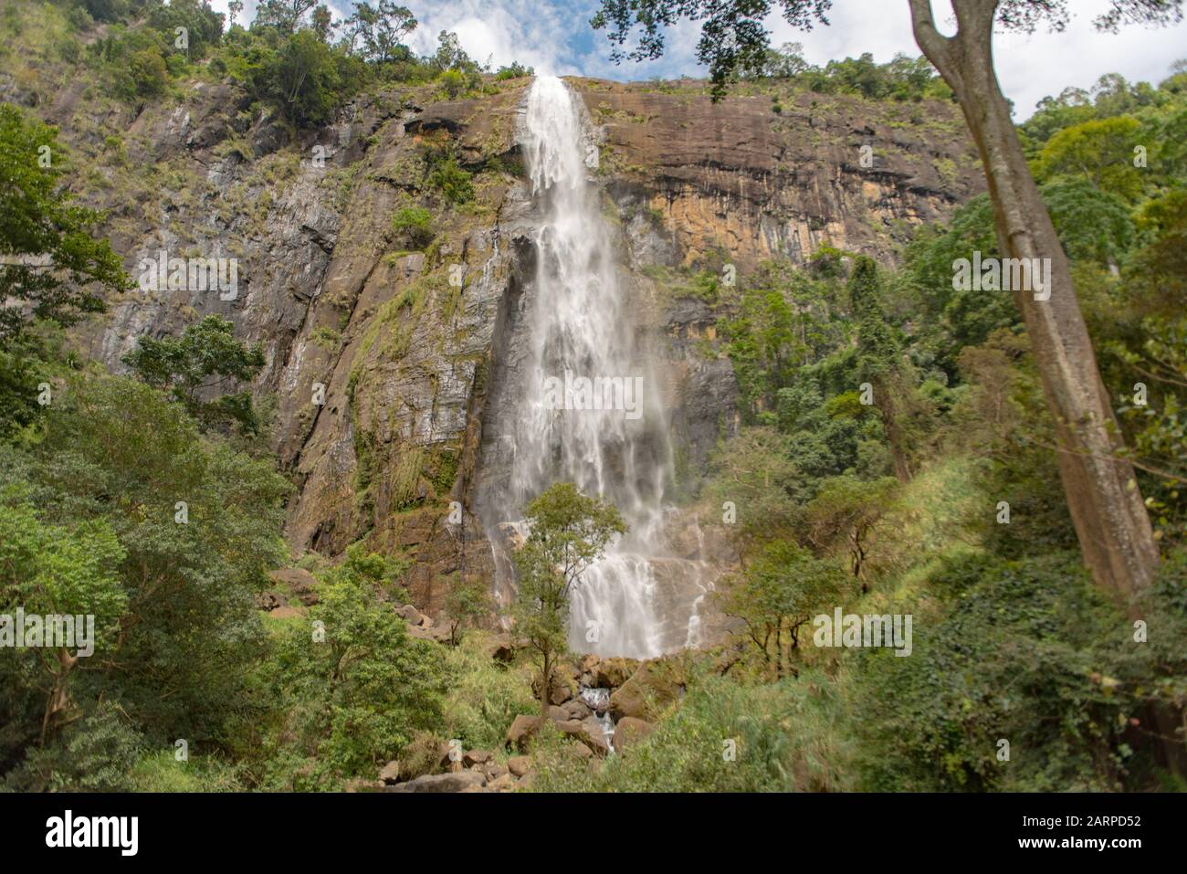 Diyaluma water hi-res stock photography and images - Alamy
