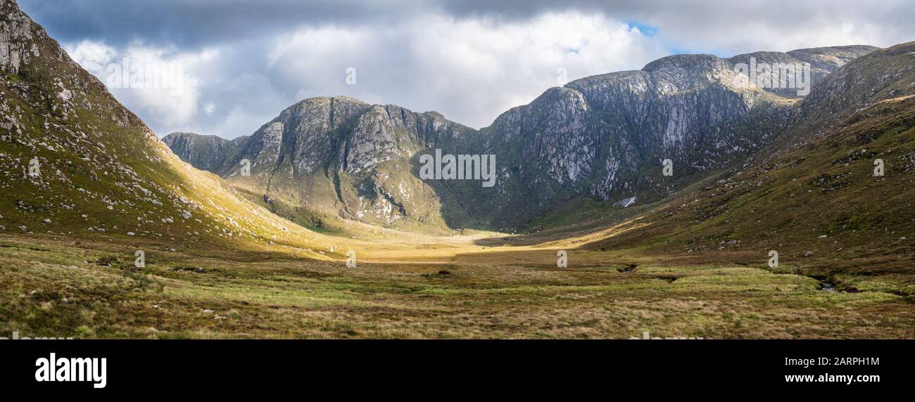 Glacial erosion hi-res stock photography and images - Alamy