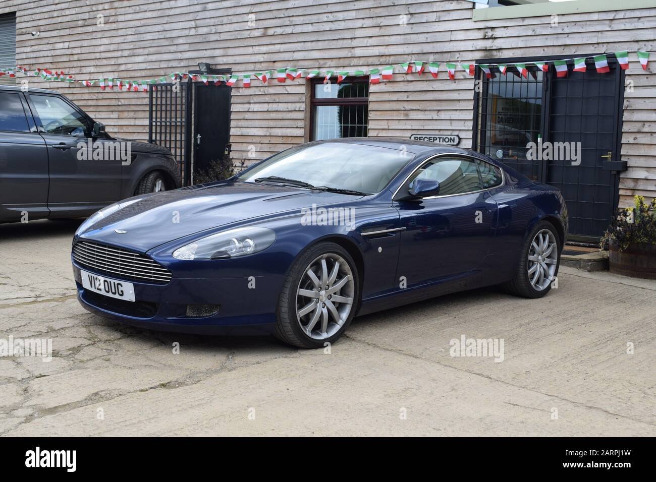 Aston martin db9 classic hi-res stock photography and images - Alamy