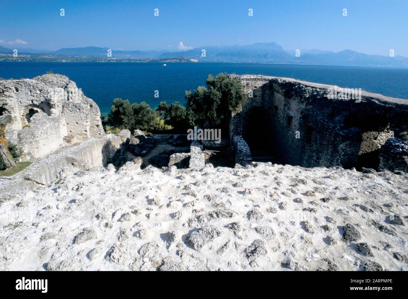 italy, lombardia, garda lake, sirmione, catullo caves Stock Photo - Alamy