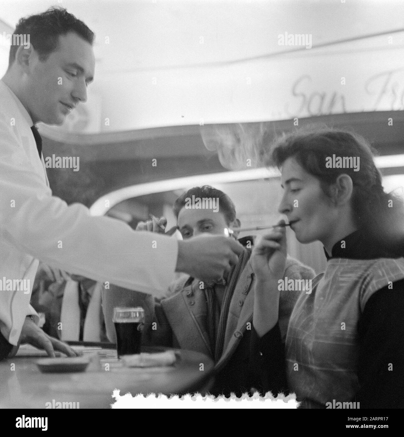 Zeedijk amsterdam Black and White Stock Photos & Images - Alamy