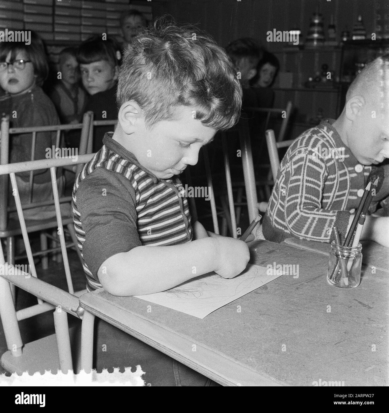 Children in the Reinildahuis in the Marnixstraat 28 Amsterdam Date: 8 ...