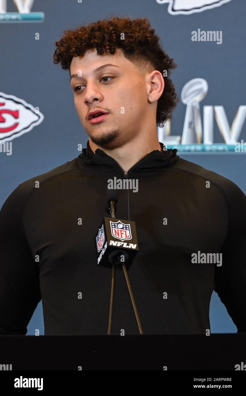 Patrick mahomes super bowl 2020 hi-res stock photography and images - Alamy