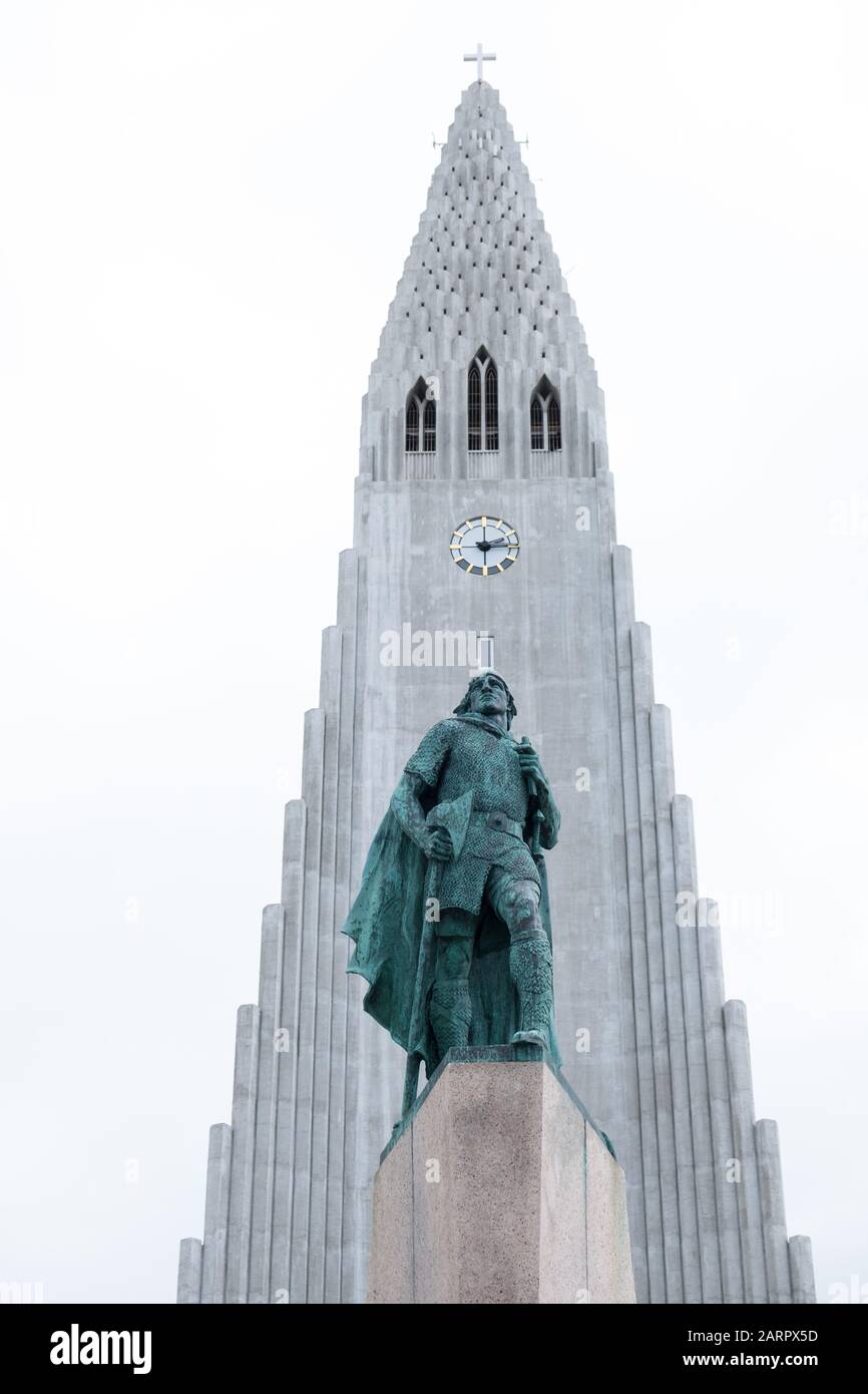 A majestic statue of Leif Erikson in Reykjavik, Iceland Stock Photo - Alamy