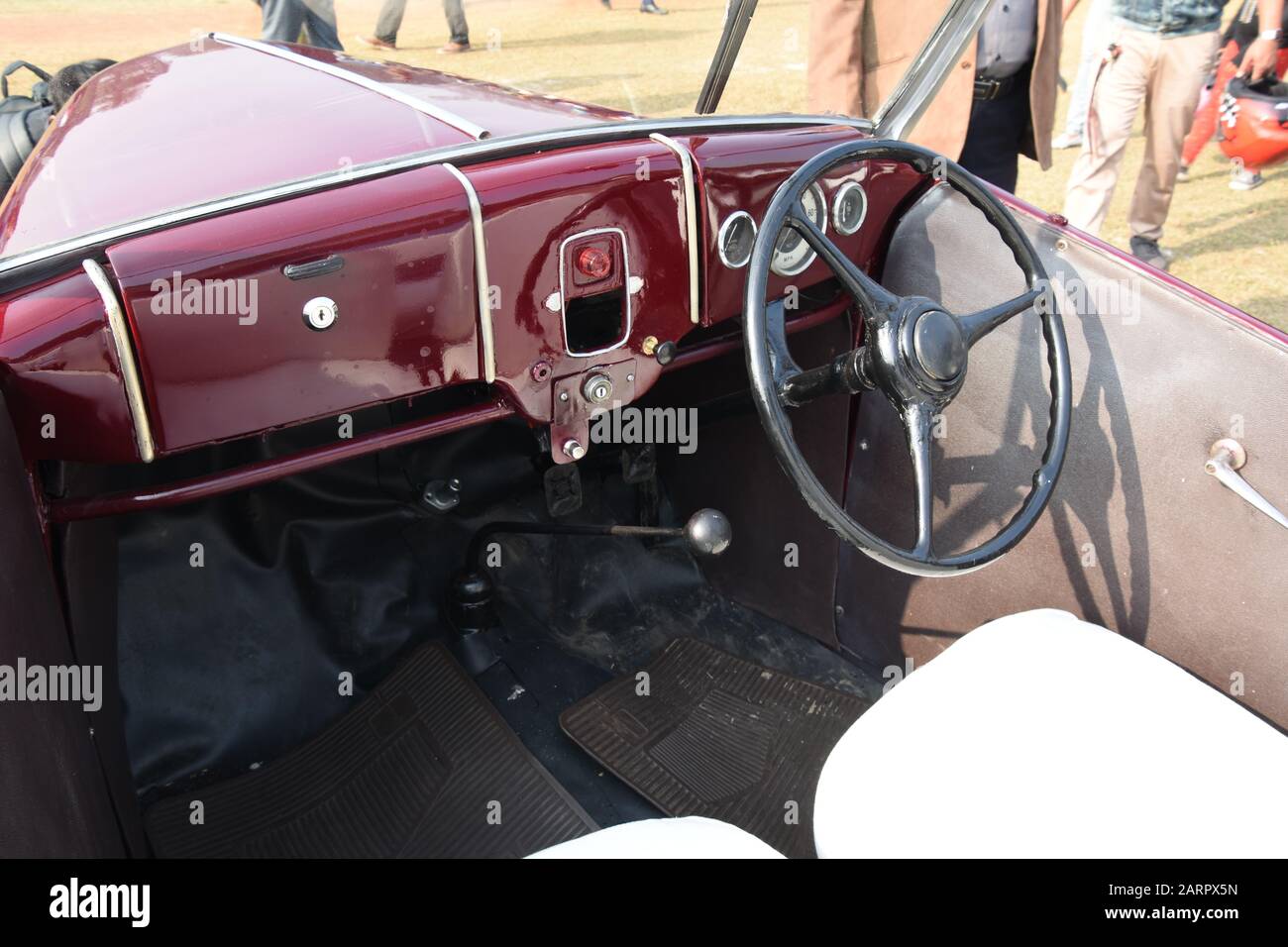 1937 ford engine hi-res stock photography and images - Alamy