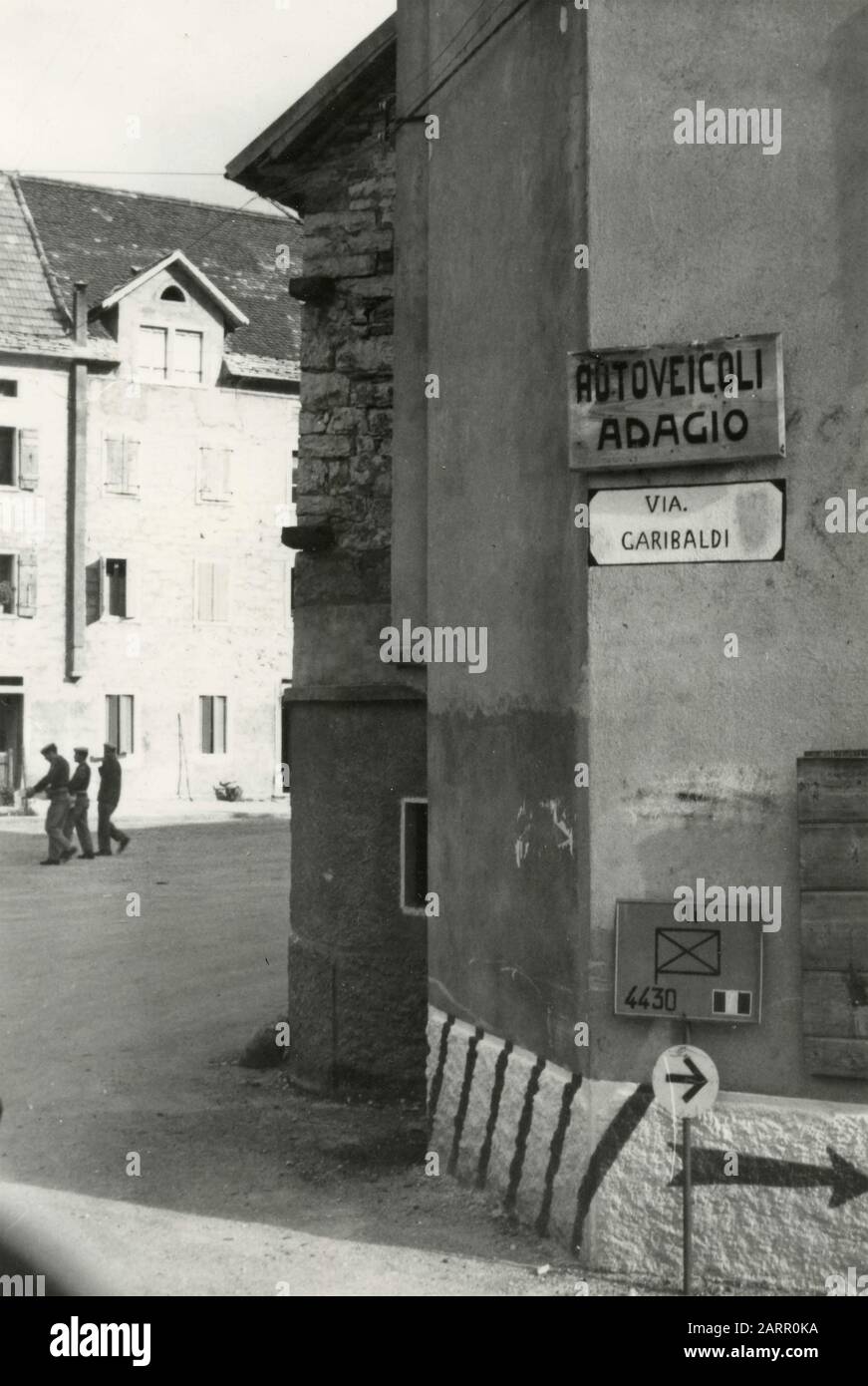 1950s signs hi-res stock photography and images - Alamy