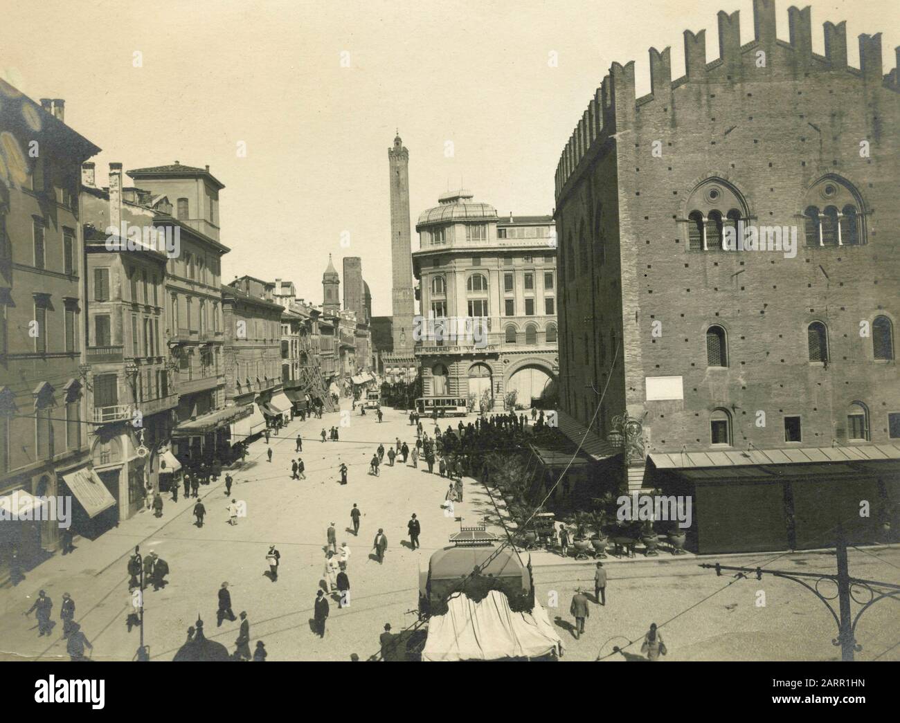 Rizzoli hi-res stock photography and images - Alamy